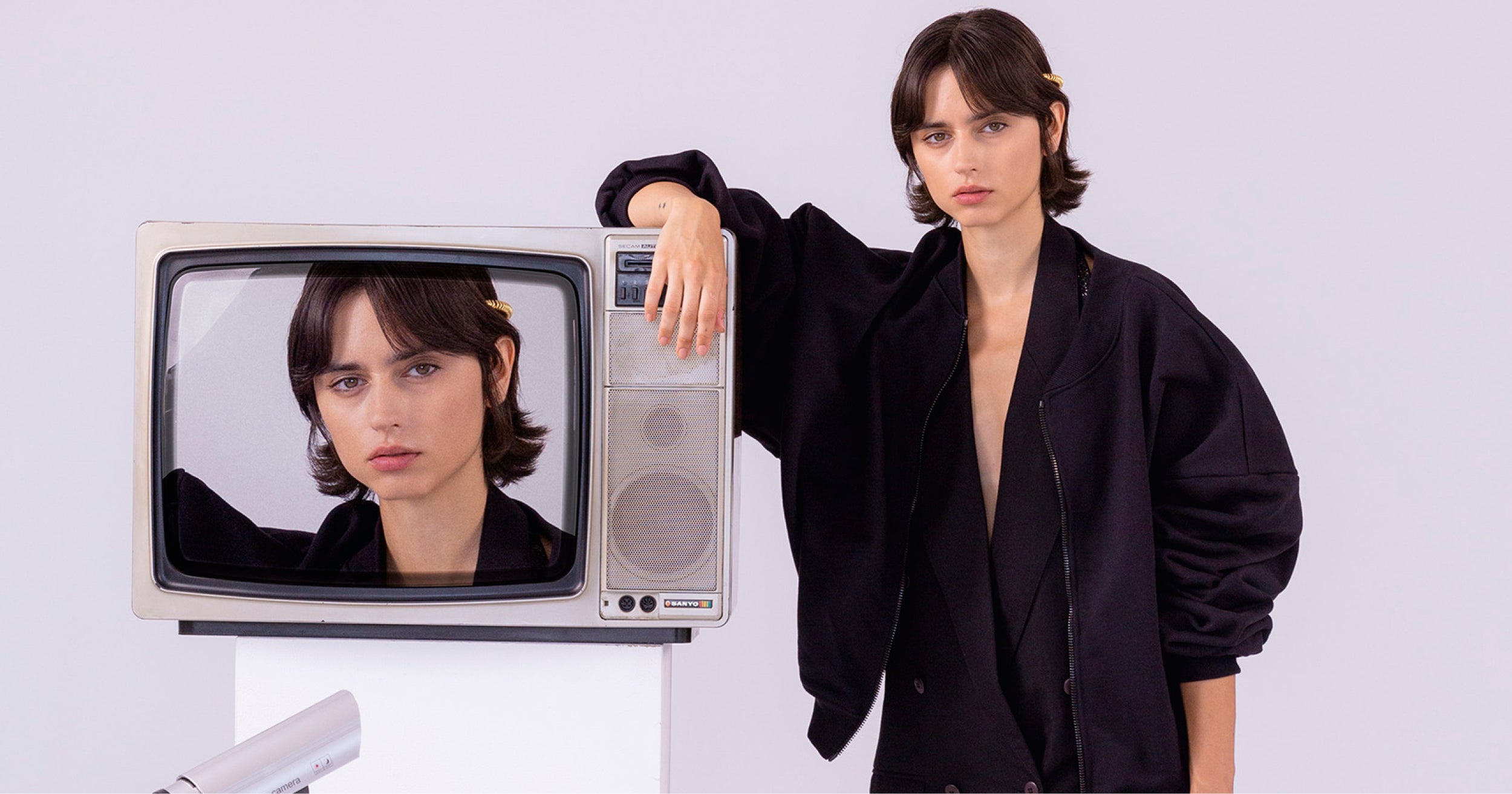 Vogue CS Art Project: Vyhrajte bundu s výjimečným motivem | Vogue CS